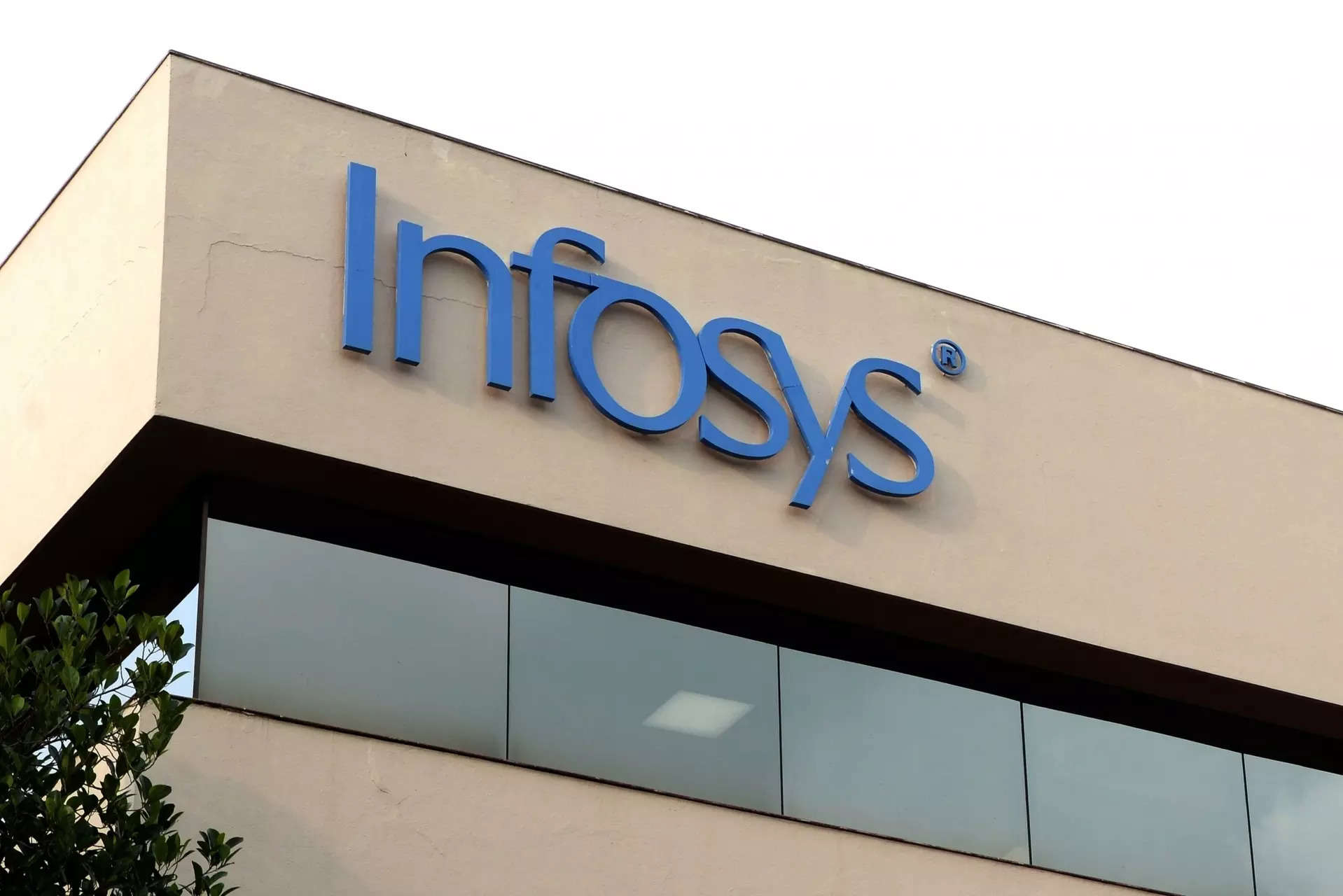 Infosys Seals A $1.5 Billion Deal With A Global Client Spanning 15 ...